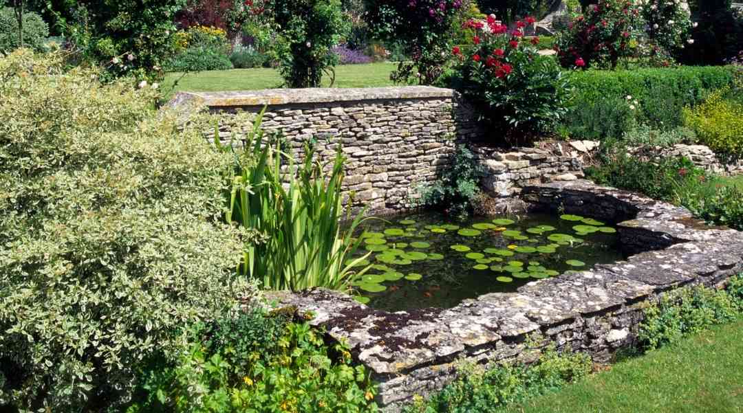 Formal Garden Pond Ideas 11 Ideas From The Best Garden Ponds I've Seen